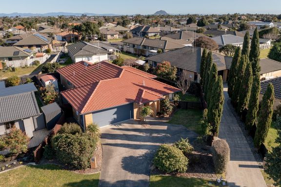 Sold - 7 Beachmere Place, Papamoa - realestate.co.nz