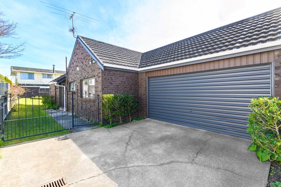 Sold - 3/445 Blockhouse Bay Road, Blockhouse Bay - realestate.co.nz