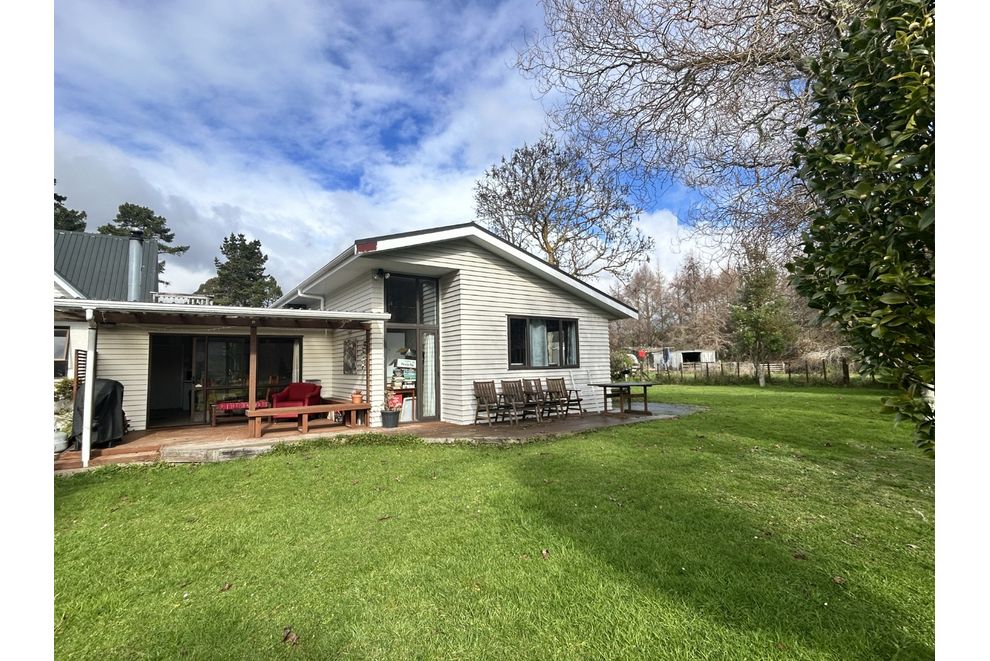 A/150 Akatarawa Road, Waikanae, Kapiti Coast - For Rent - realestate.co.nz