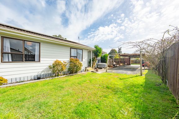 Sold - 1/29 Edwin Freeman Place, Ranui - realestate.co.nz
