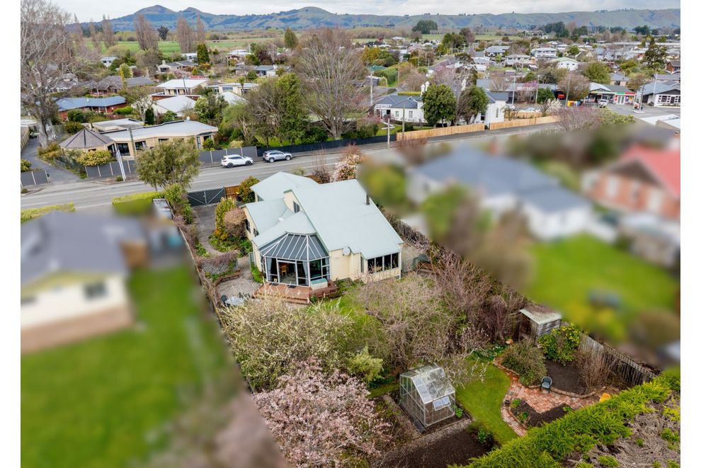 10 Mountfort Street, Outram, Dunedin City - For Sale - realestate.co.nz