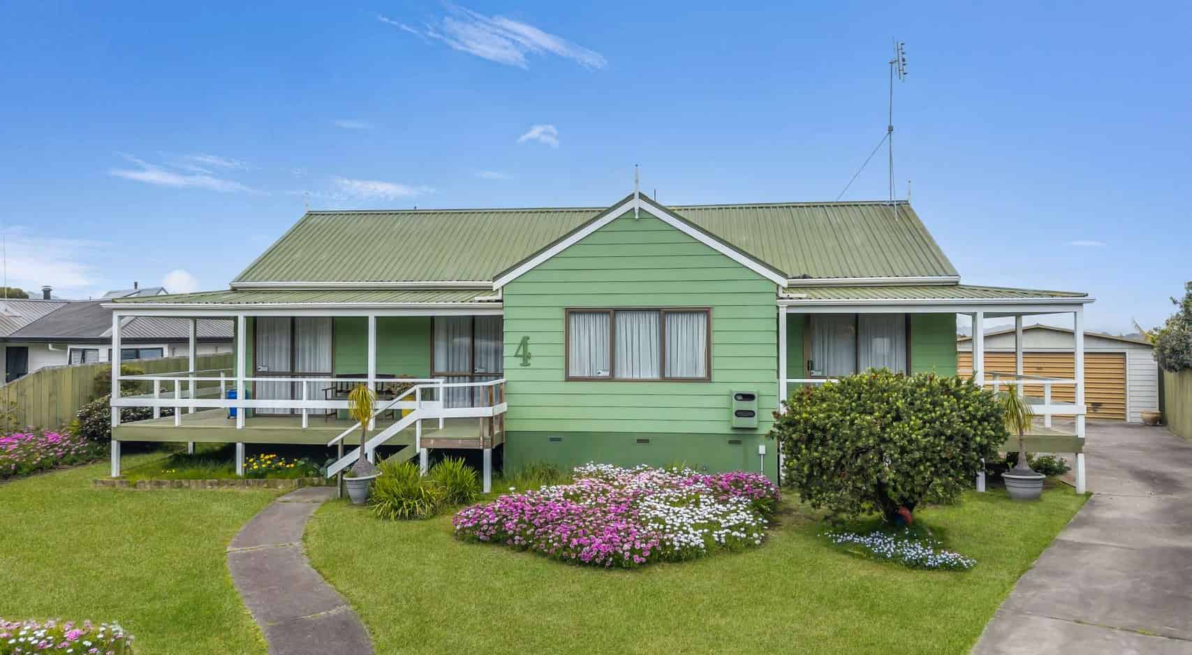 Sold - 4 Landscape Road, Coastlands - realestate.co.nz