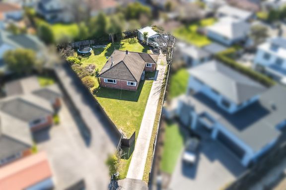 Sold - 12 Tavendale Place, Saint Albans - realestate.co.nz