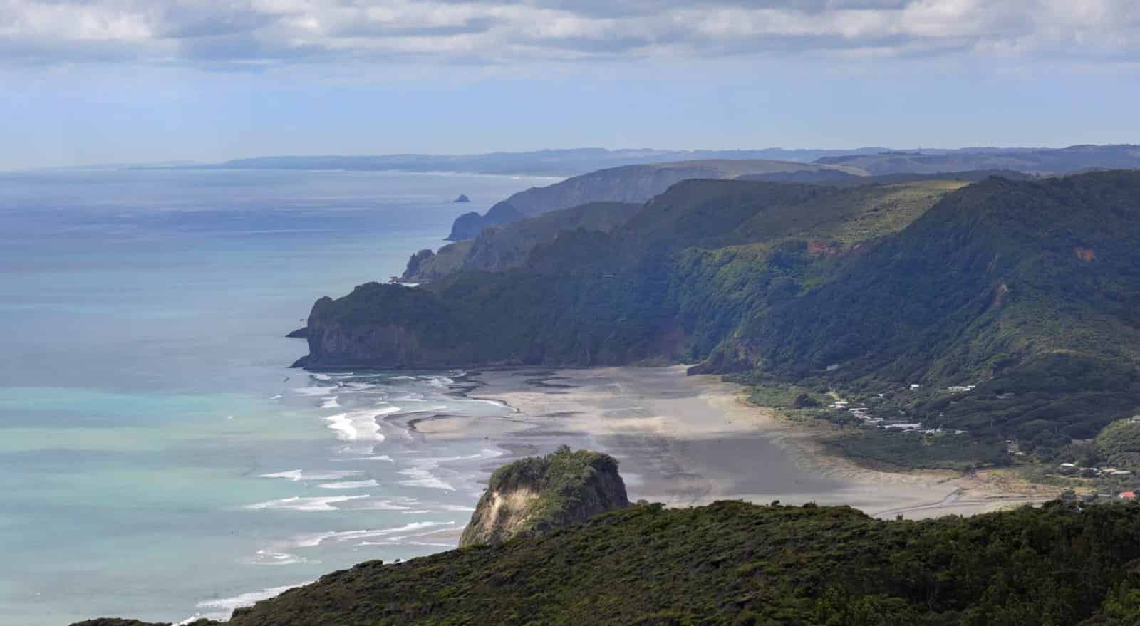 8 Log Race Road, Piha, Waitakere City - For Sale - realestate.co.nz