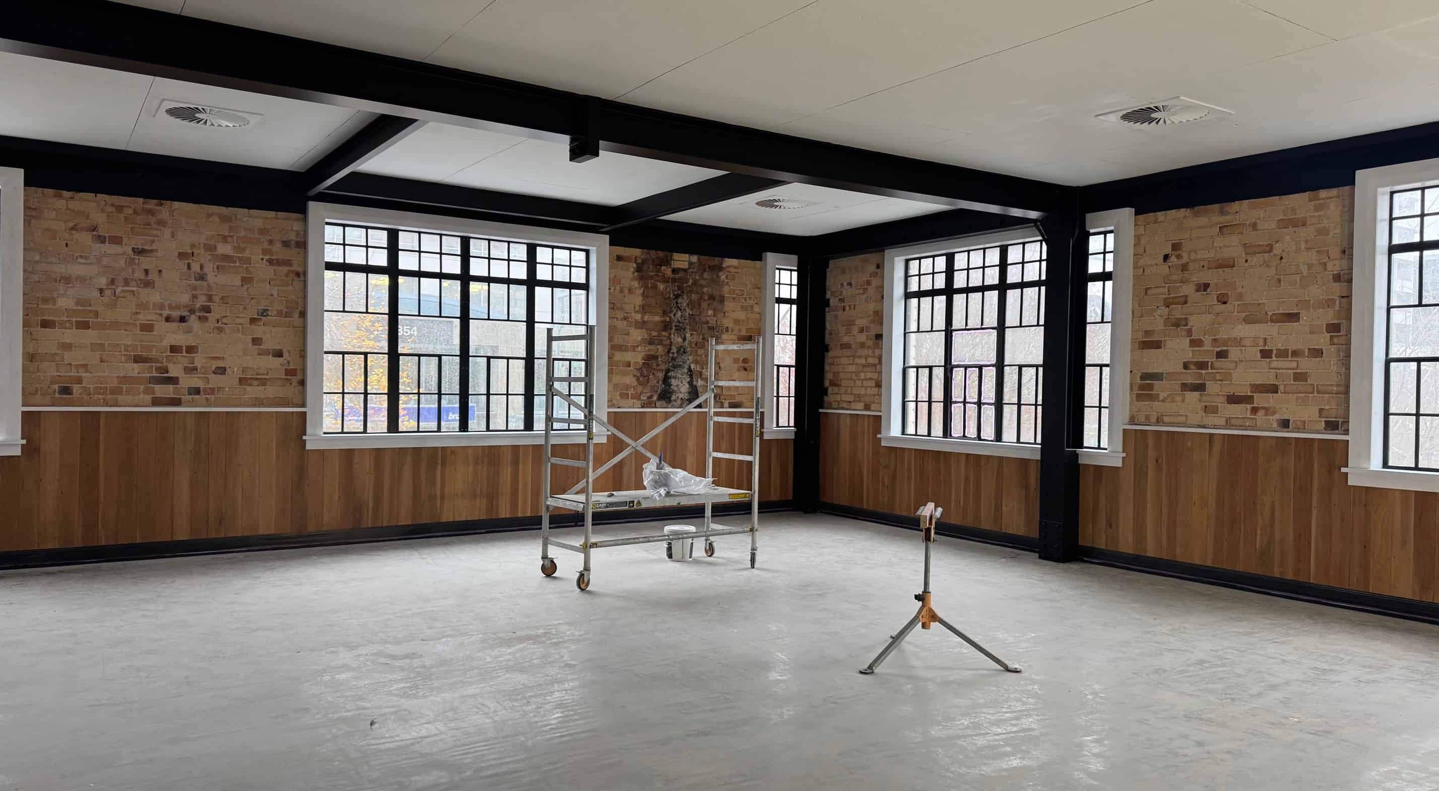 For lease First Floo Corner Victoria Street & Garden Place, Hamilton ...