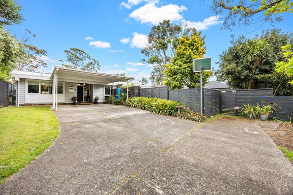 Sold - 40 Rowan Road, Epsom - realestate.co.nz