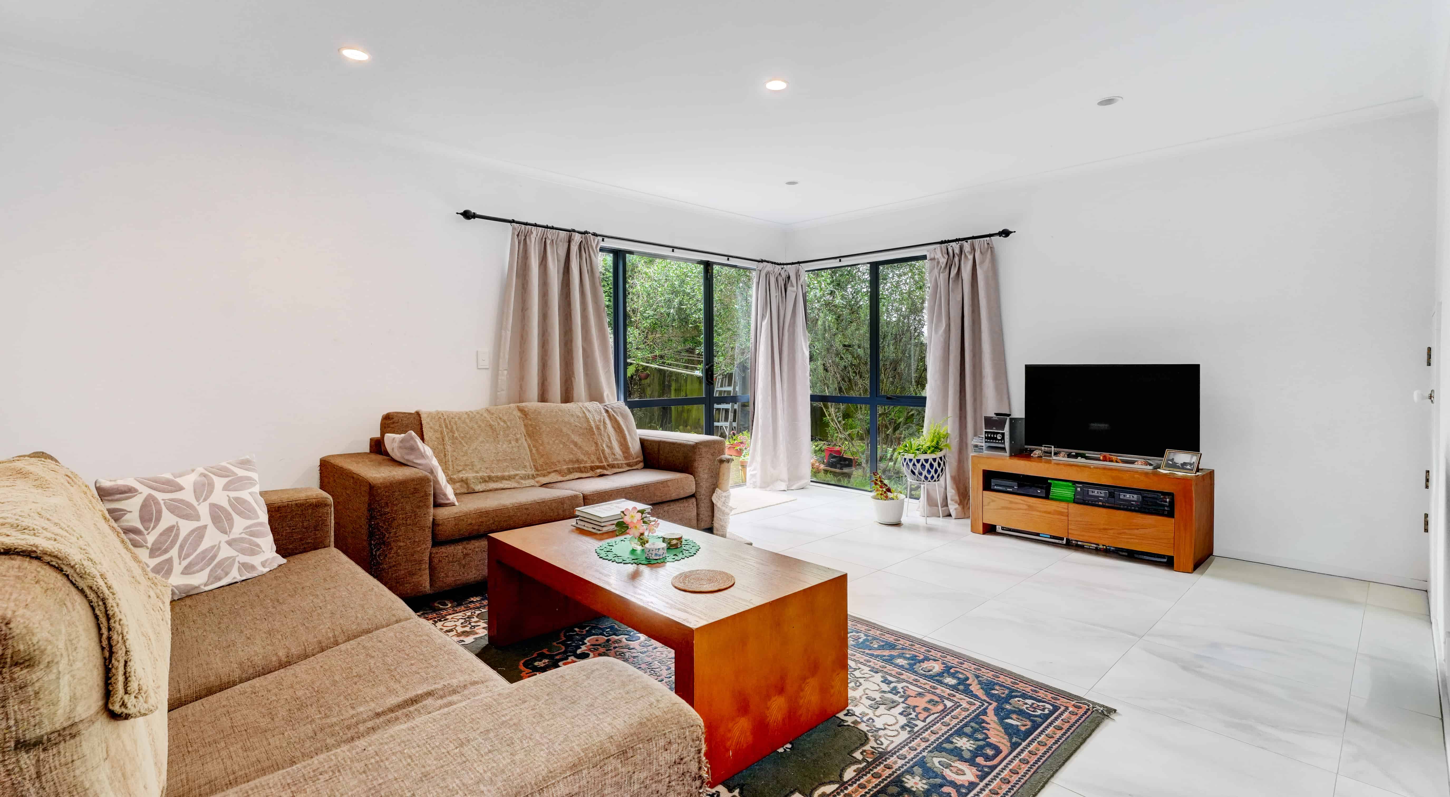 45A Redoubt Road, Goodwood Heights, Manukau City - For Sale ...