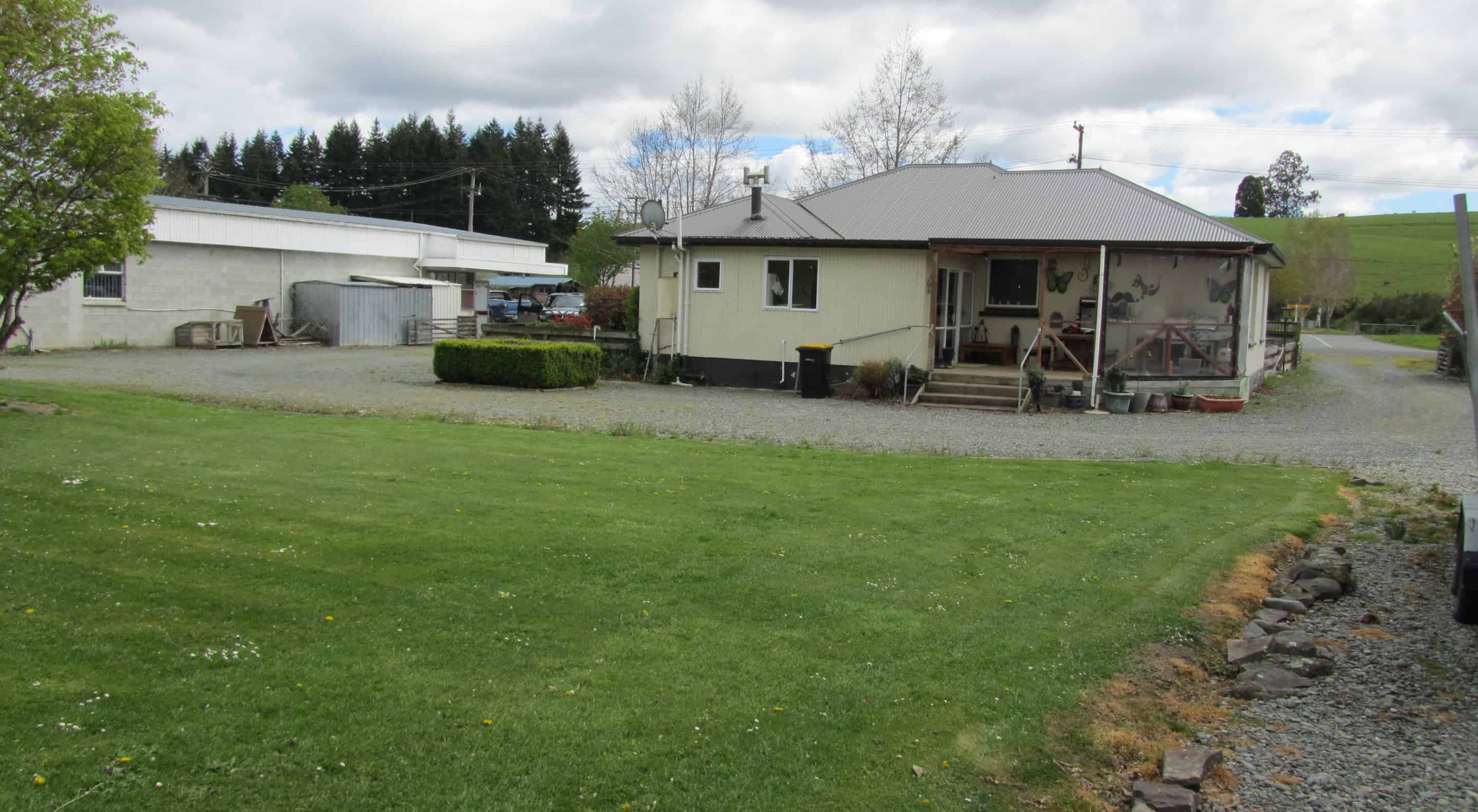 32 Level Street, Dipton, Southland - For Sale - realestate.co.nz