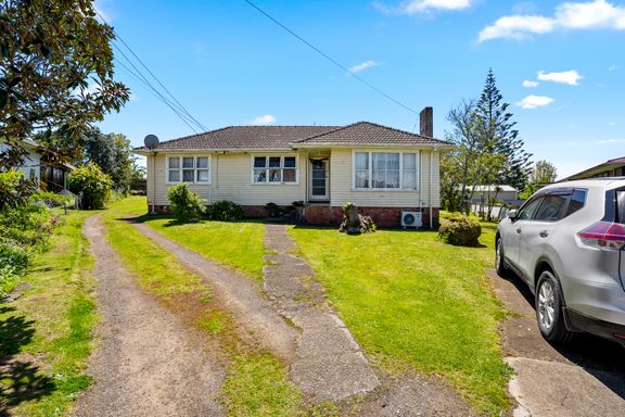 Sold - 12 Derrett Place, Mangere Bridge - realestate.co.nz