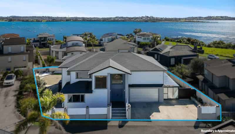 41 Compass Point Way, Half Moon Bay, Manukau City - For Sale ...