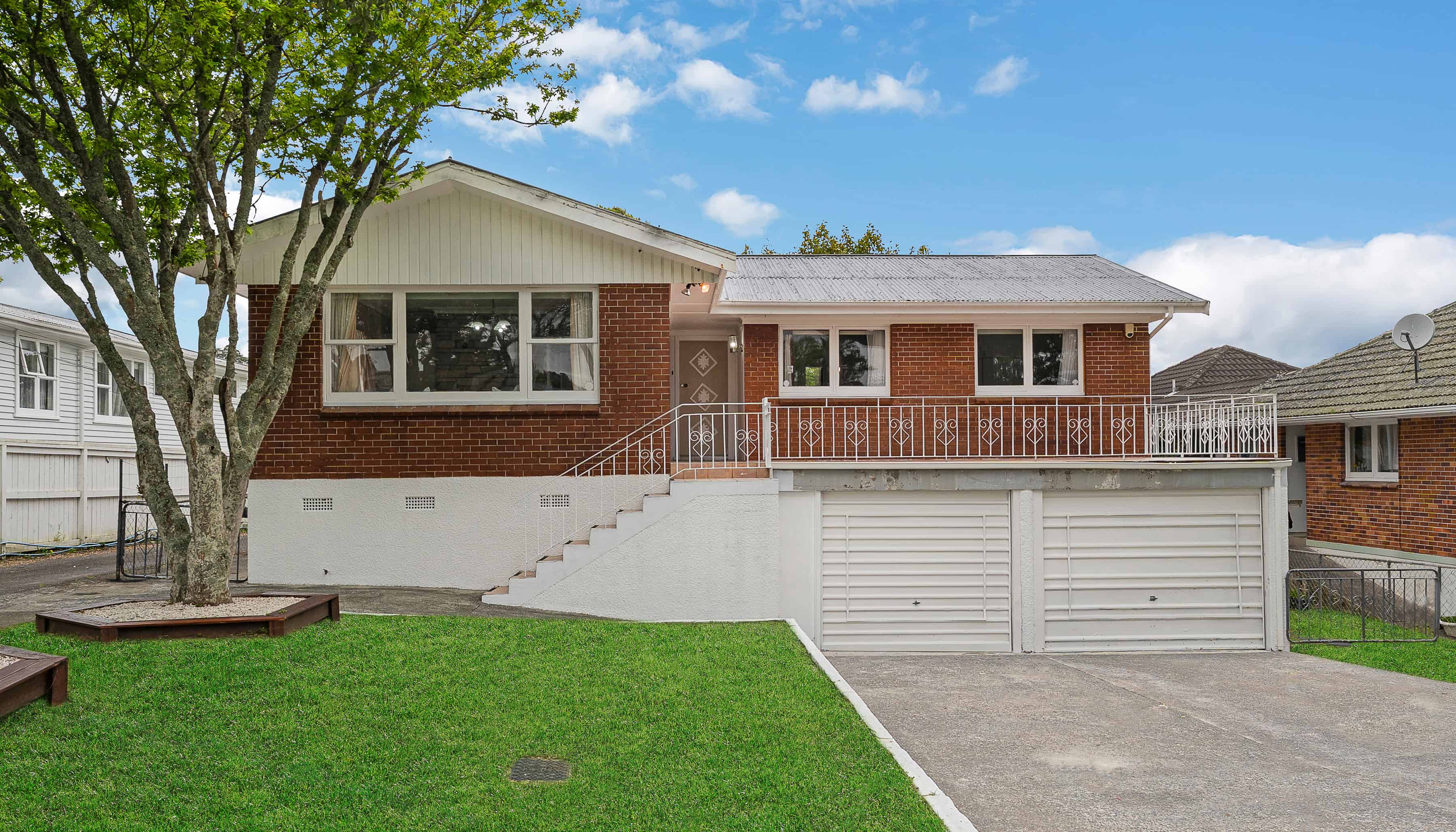 Sold - 32 Boundary Road, Blockhouse Bay - realestate.co.nz