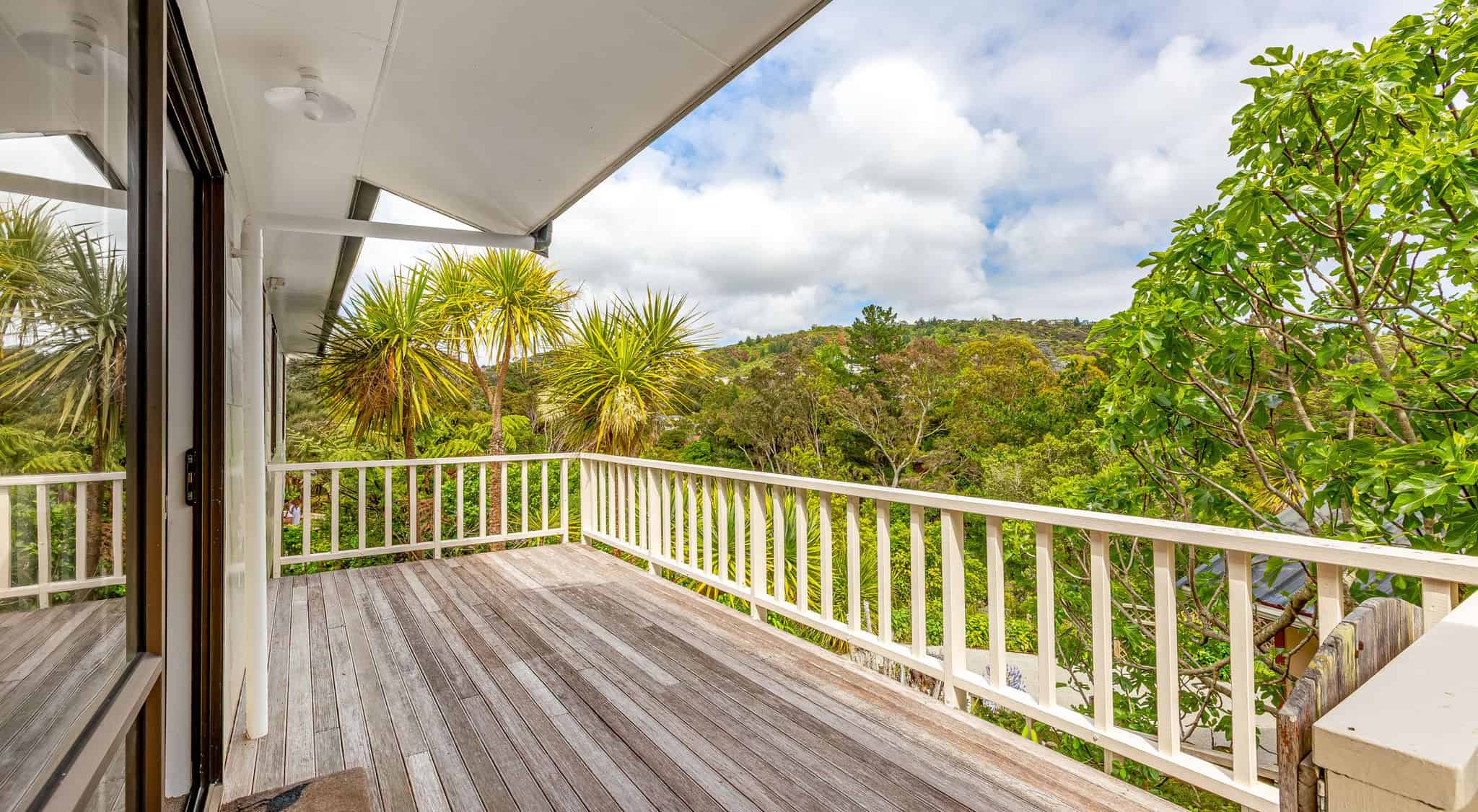 25 Postgate Drive, Whitby, Porirua City - For Sale - realestate.co.nz