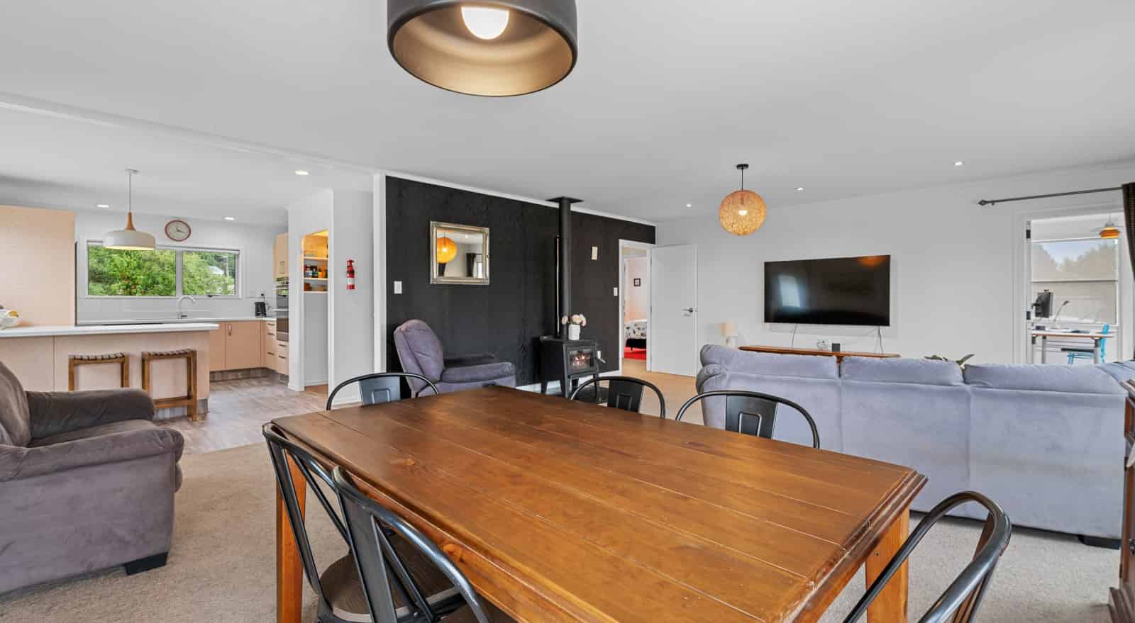7 Aoturoa Avenue, Lake Rotoiti, Rotorua - For Sale - realestate.co.nz