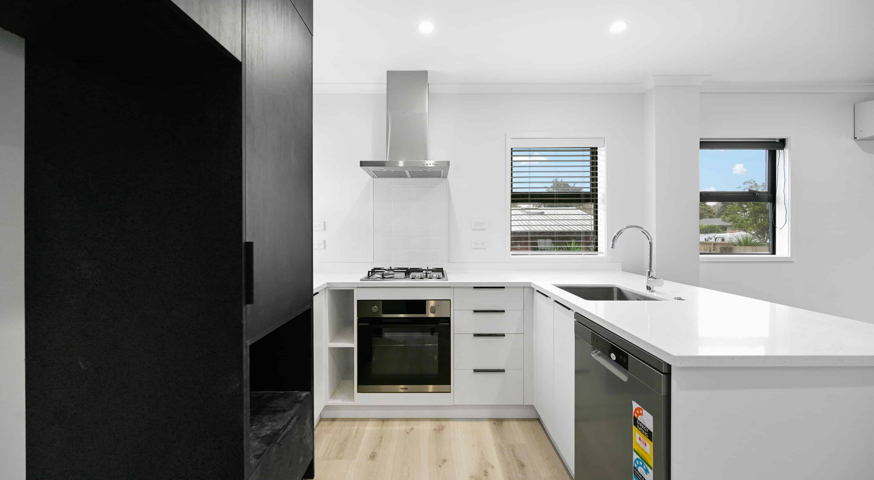 3/8 Ngaere Avenue, Chartwell, Hamilton City - For Rent - realestate.co.nz