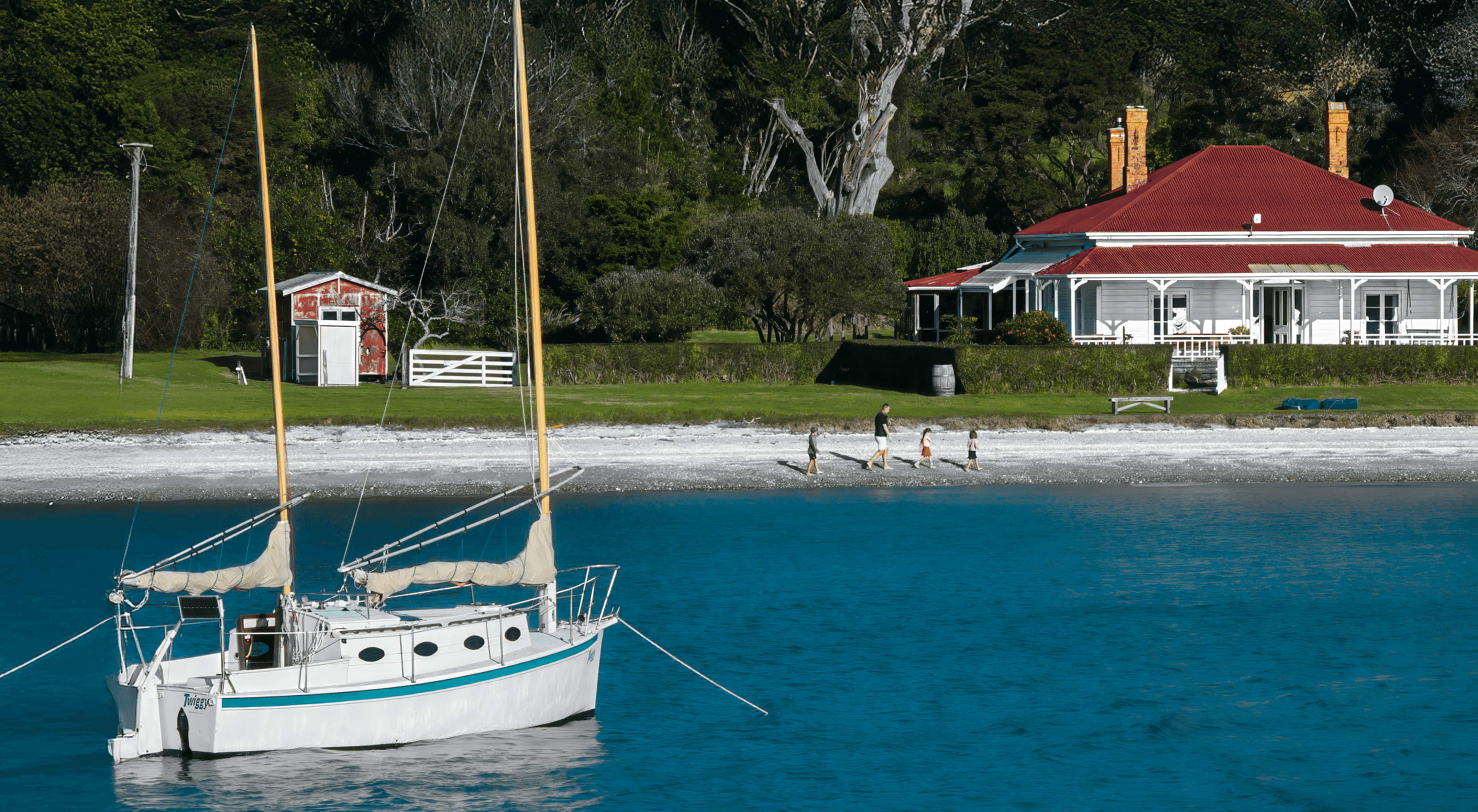 40 Rothschild Terrace, Waiheke Island, Waiheke Island - For Sale ...