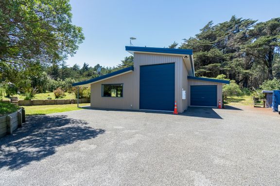 Property value - 184 Kahukura Avenue, Waitarere Beach - realestate.co.nz