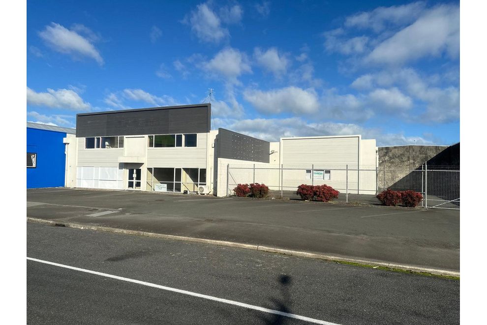 For lease 17 Wellington Street, Hawera - realestate.co.nz