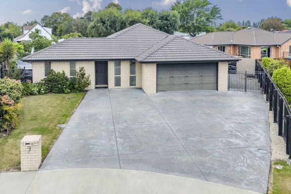 Sold - 7 Ambrose Place, Rangiora - realestate.co.nz