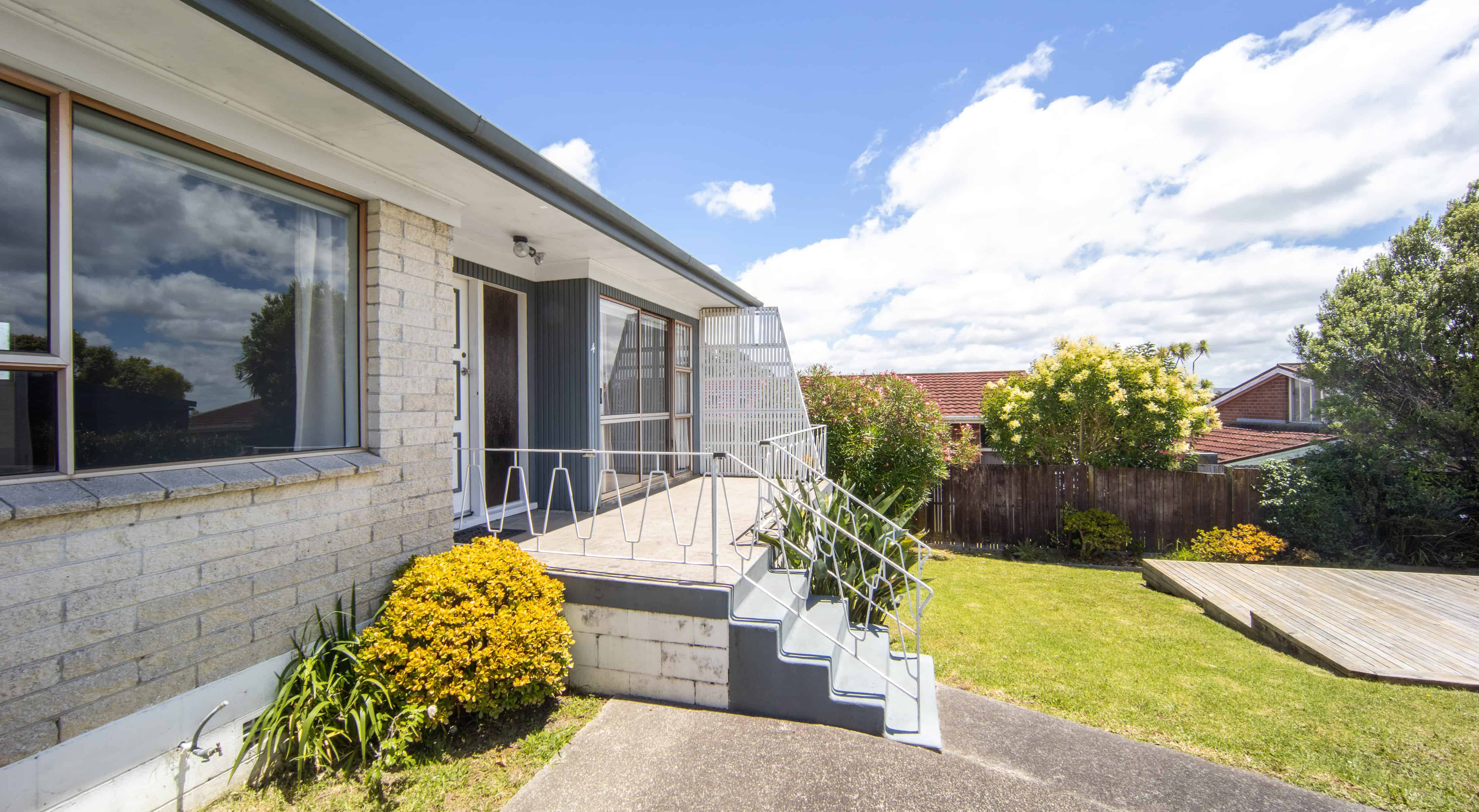 4/67A Roberton Road, Avondale, Auckland City - For Sale - realestate.co.nz