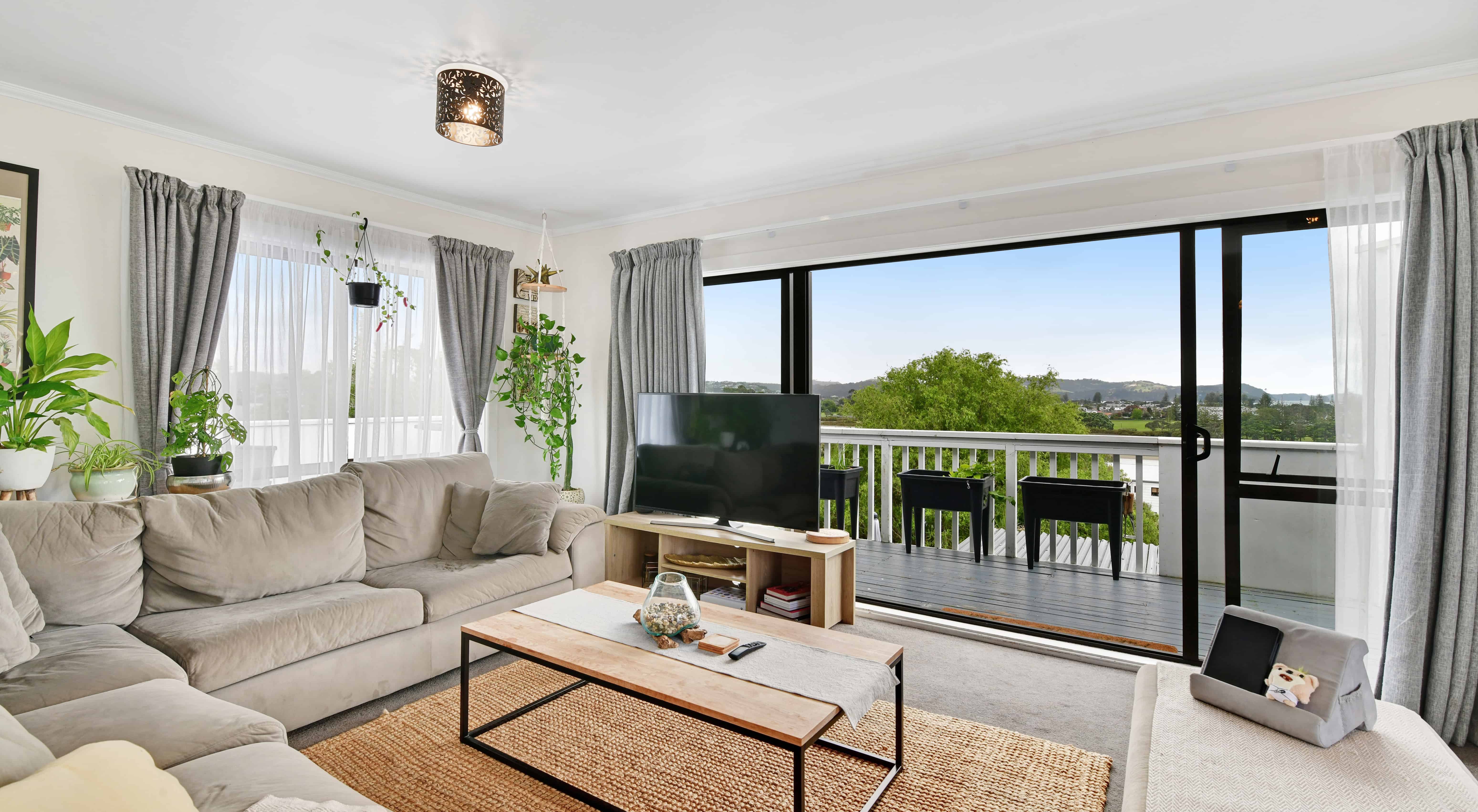 202 Hibiscus Coast Highway, Red Beach, Rodney - For Sale - realestate.co.nz