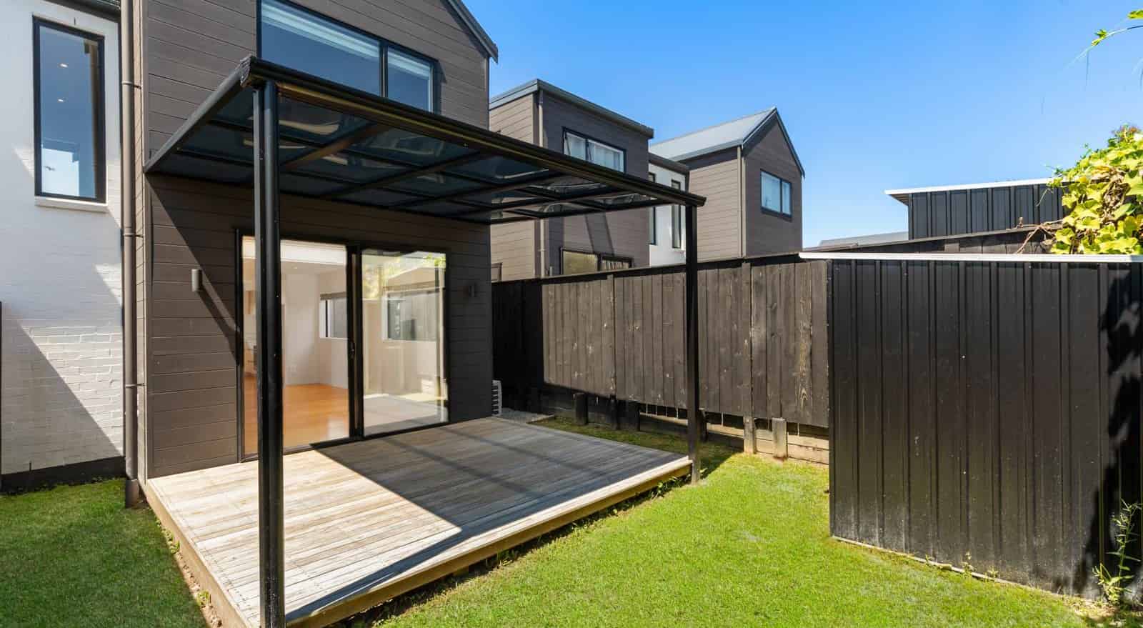 33 Patrick Rice Drive, Swanson, Waitakere City - For Sale - realestate.co.nz