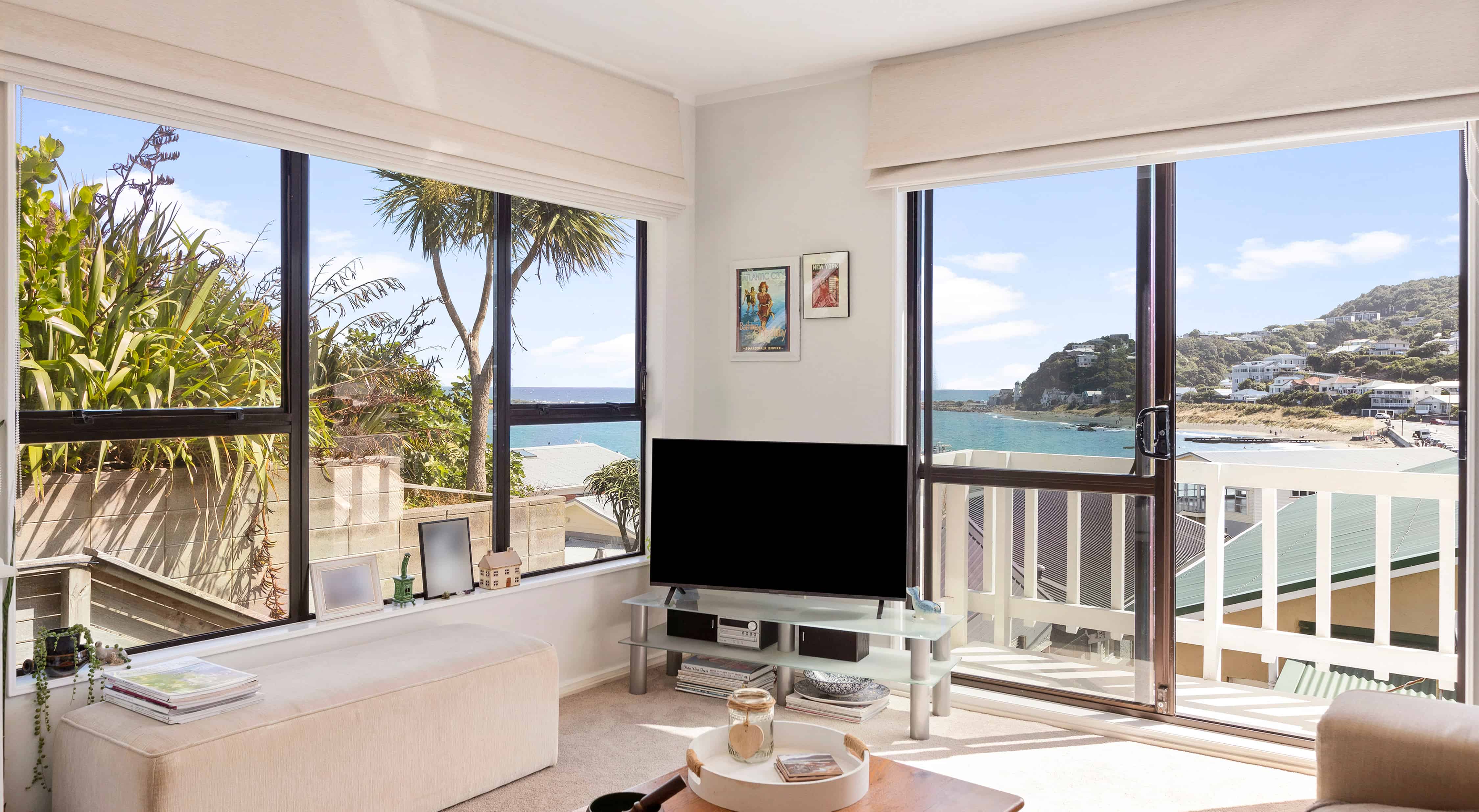 2/238 The Esplanade, Island Bay, Wellington City - For Sale ...