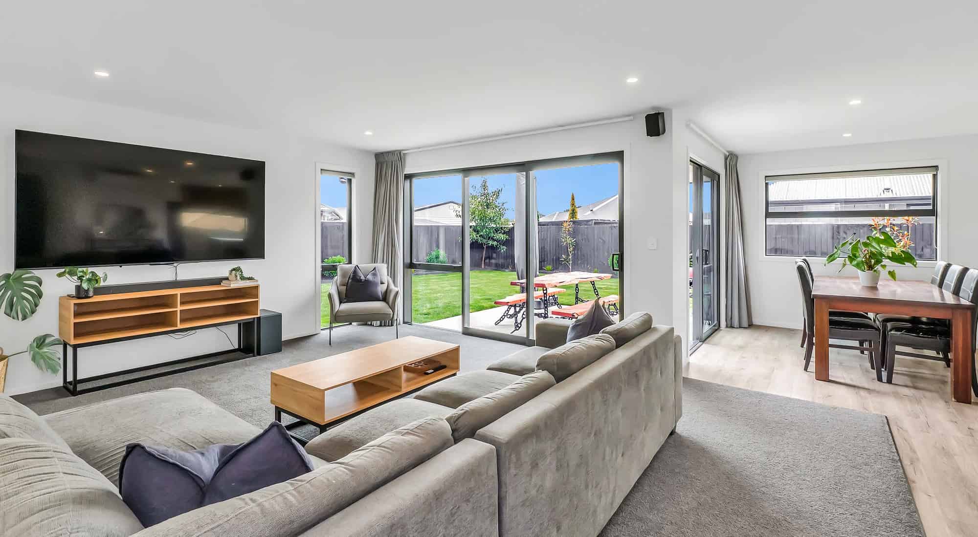 12 Lunn Crescent, LEESTON, Selwyn - For Sale - realestate.co.nz