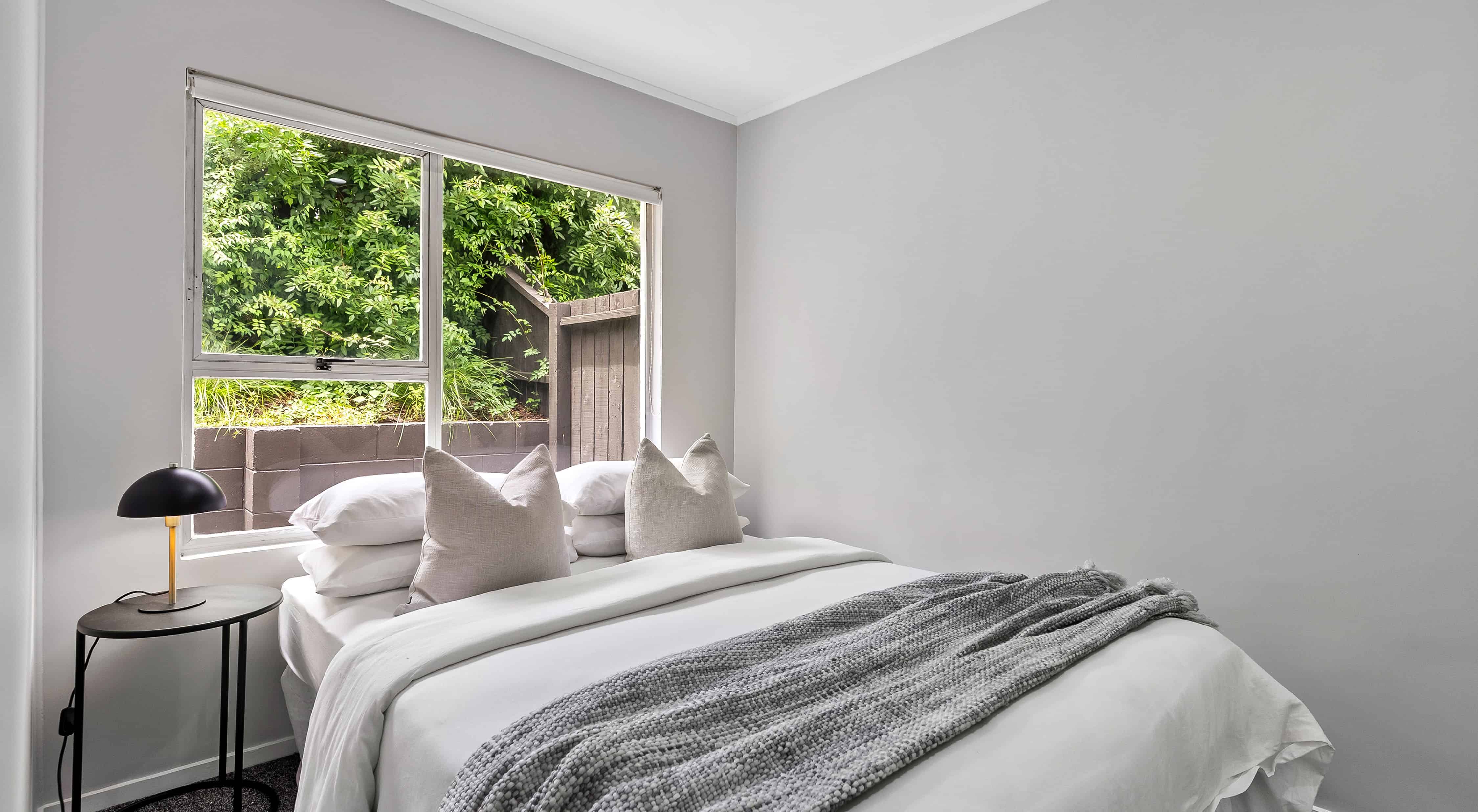 2/17 Emirau Place, Glenfield, North Shore City - For Sale - realestate ...