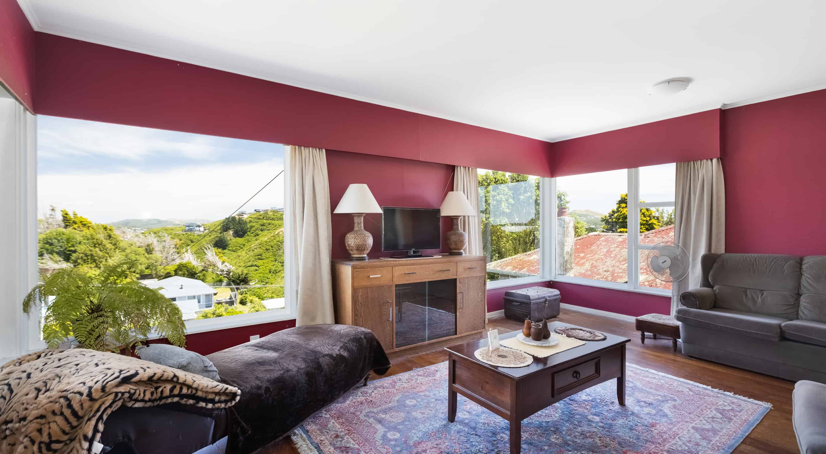 25 Miles Crescent, Newlands, Wellington City - For Sale - realestate.co.nz