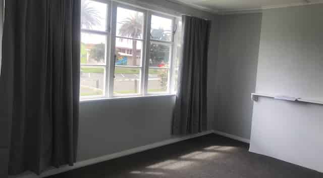 25 Kent Street, Patea, South Taranaki - For Rent - realestate.co.nz