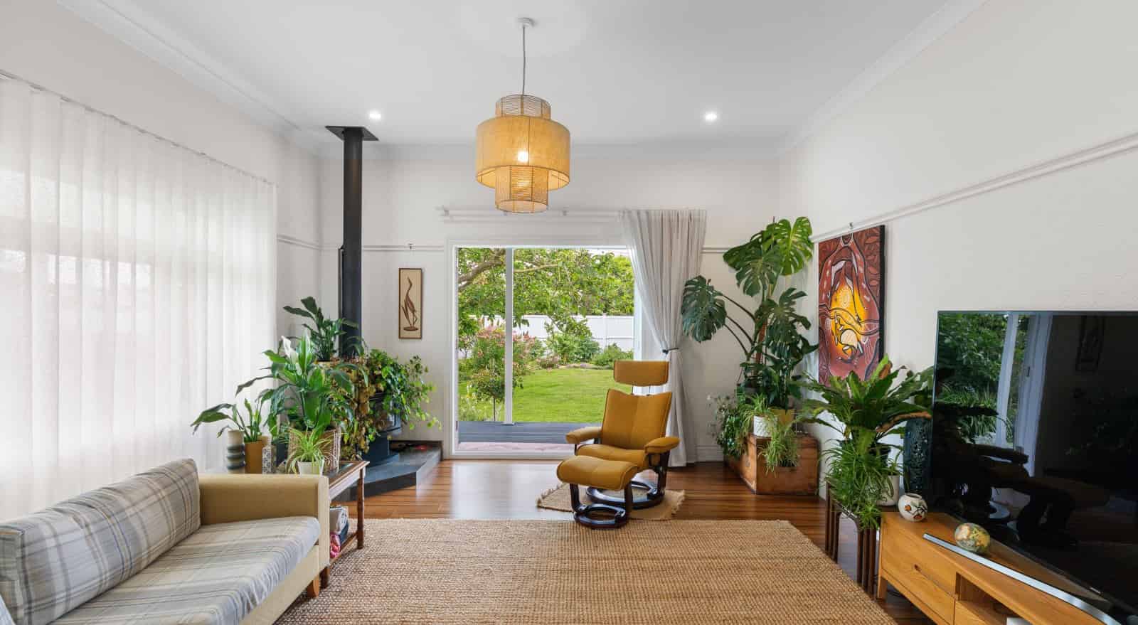 37 Kiharoa Street, Otaki Beach, Kapiti Coast - For Sale - realestate.co.nz