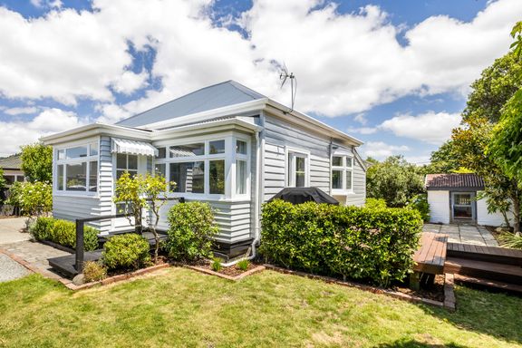 Sold - 176A Cashmere Road, Hoon Hay - realestate.co.nz