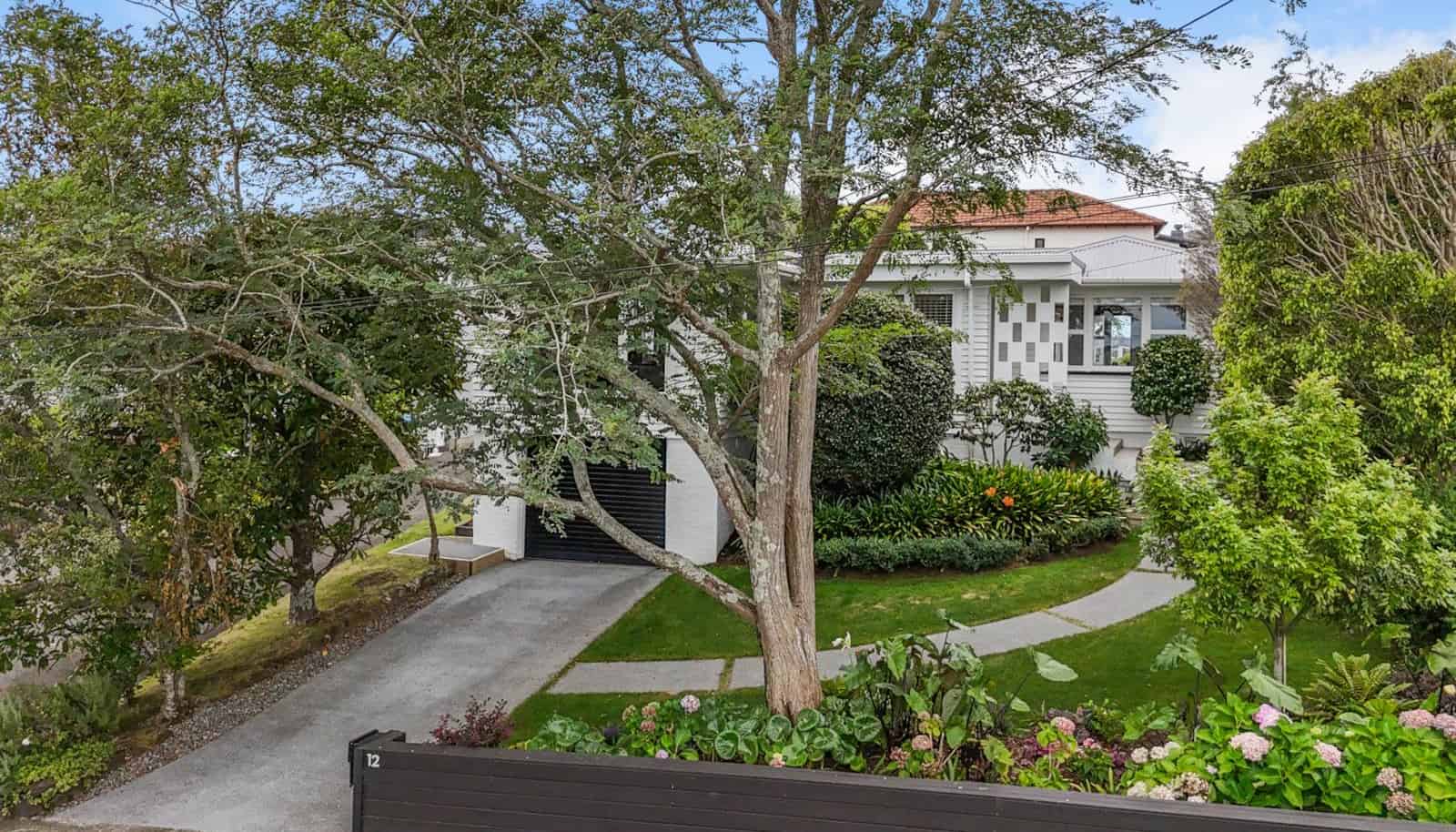 Sold - 12 Appleyard Crescent, Meadowbank - realestate.co.nz