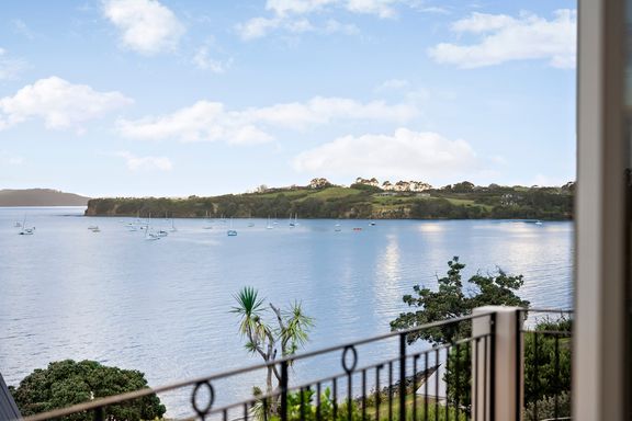 Sold - 43 Mariners Grove, Algies Bay - realestate.co.nz