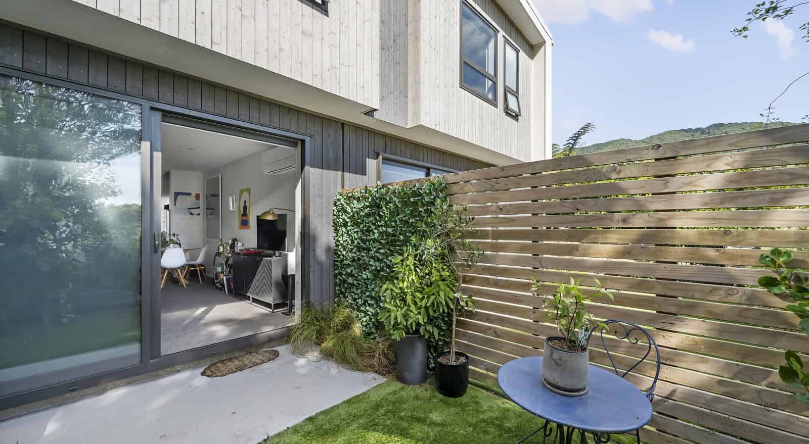 4C Ferry Road, Days Bay, Lower Hutt City - For Sale - realestate.co.nz