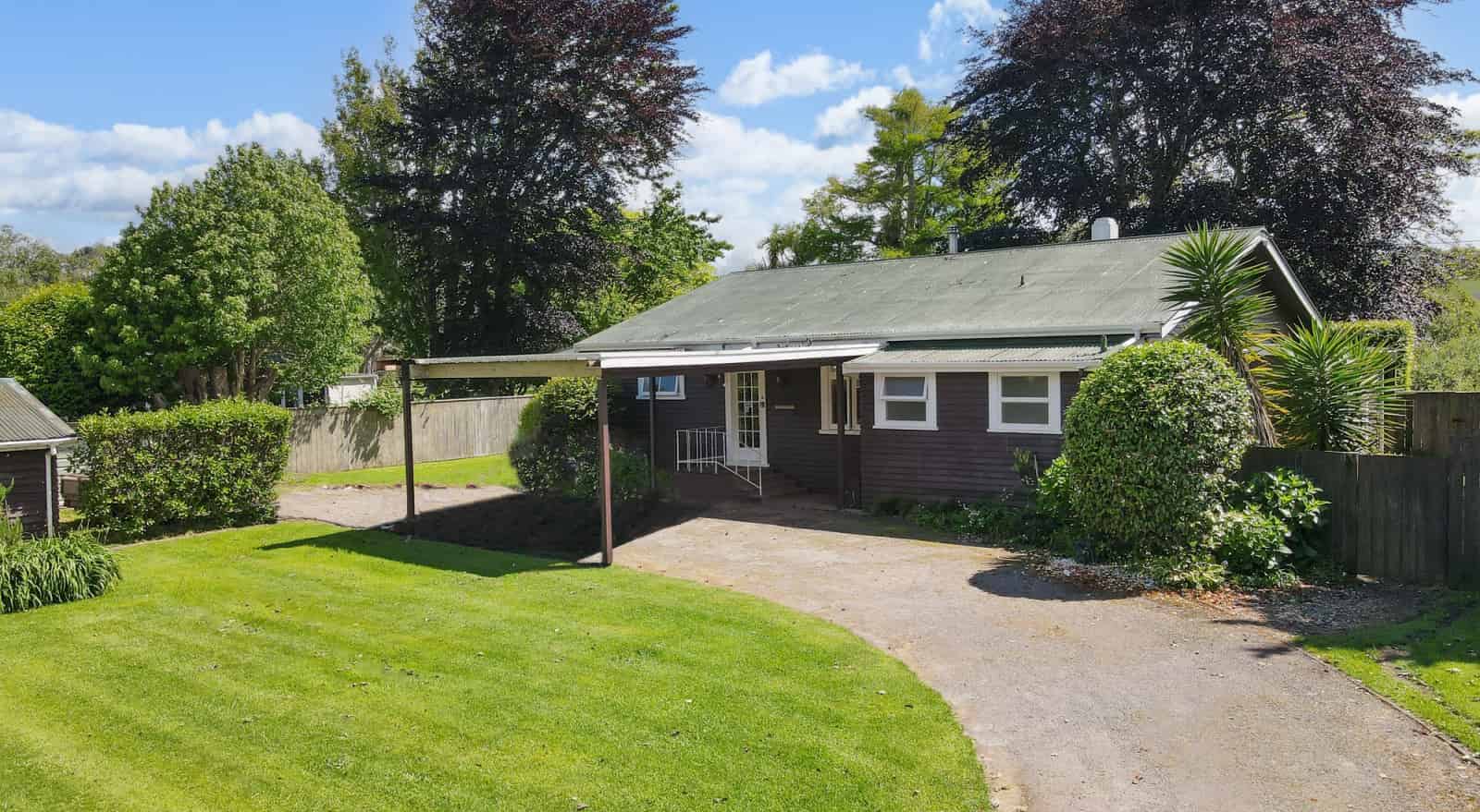 40 Takinga Street, Mourea, Rotorua - For Sale - realestate.co.nz