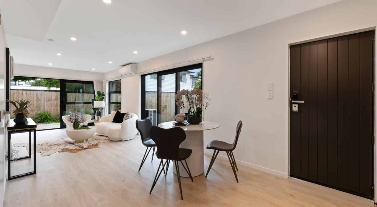 18F Pirangi Street, Point England, Auckland City - For Sale ...