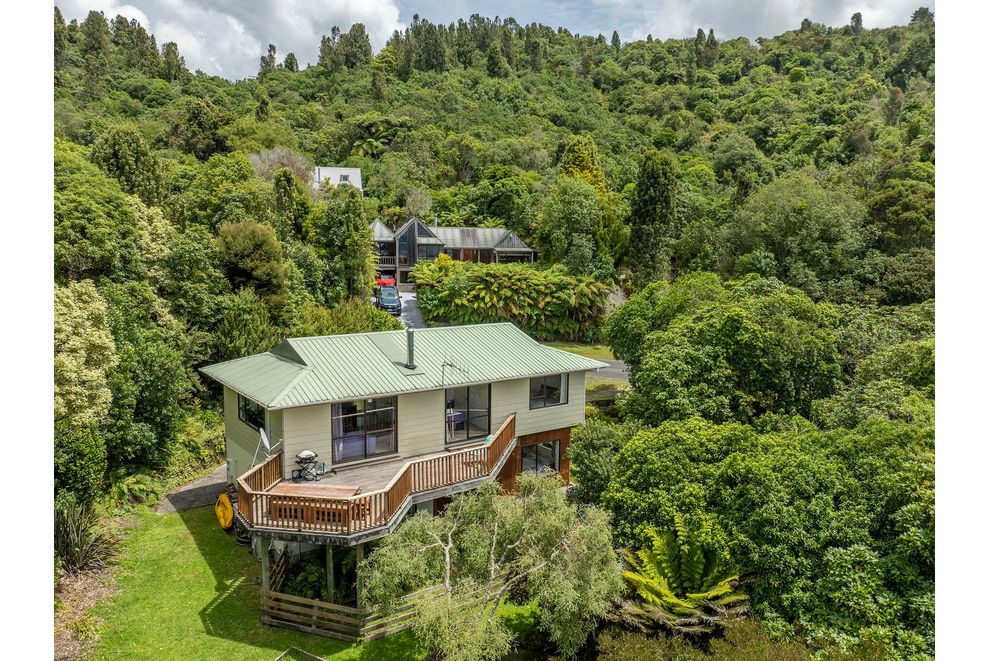 67 Hauraki Terrace, PUKAWA, Taupo - For Sale - realestate.co.nz