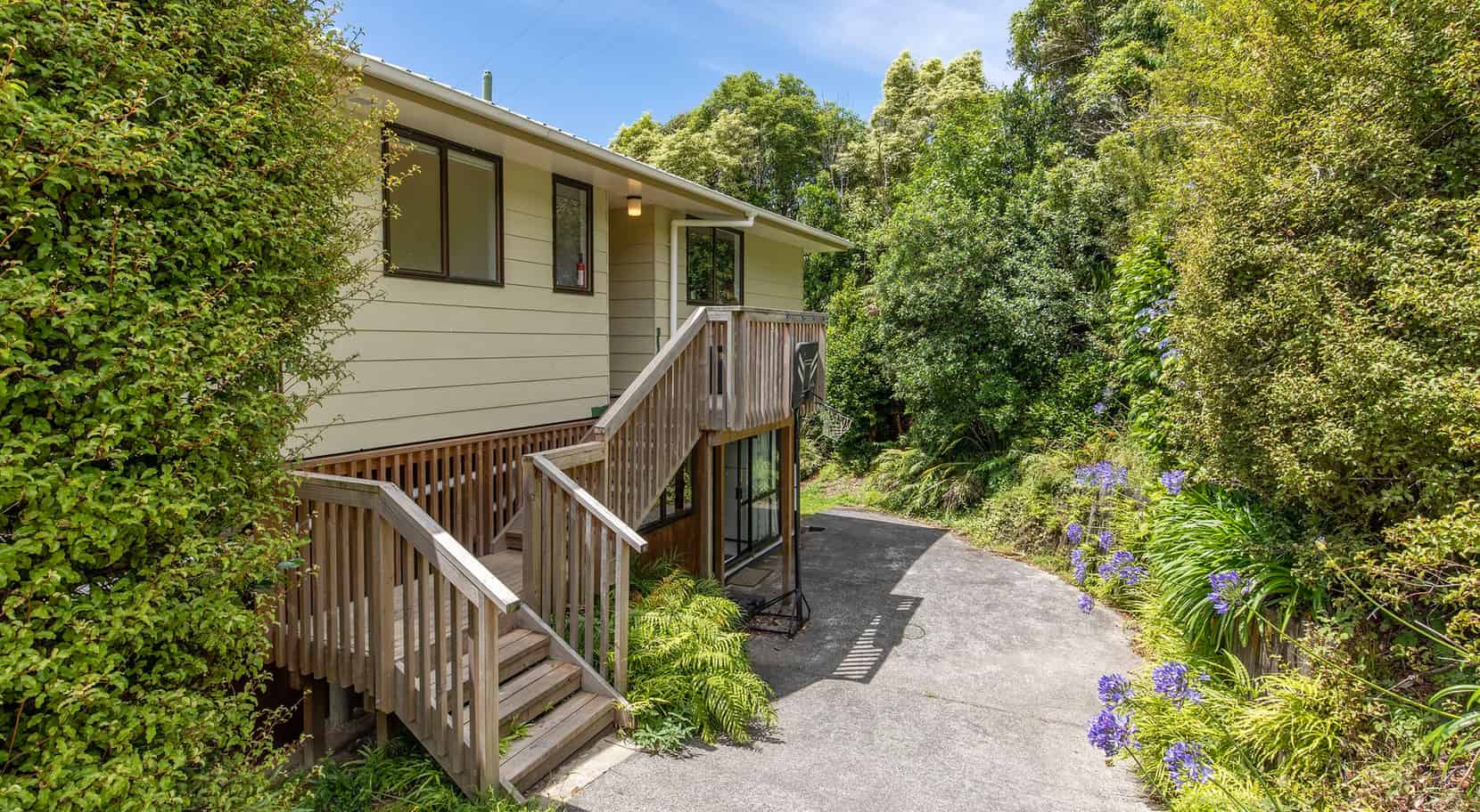 67 Hauraki Terrace, PUKAWA, Taupo - For Sale - realestate.co.nz