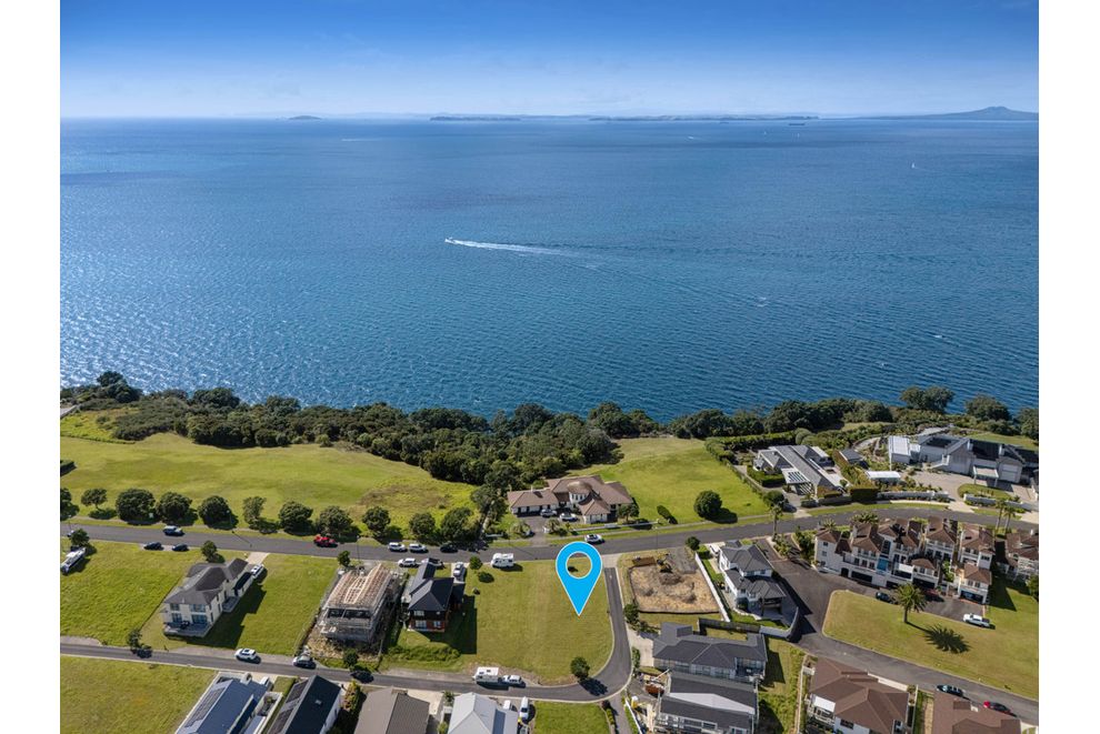 337 Pinecrest Drive, Gulf Harbour, Rodney - For Sale - realestate.co.nz