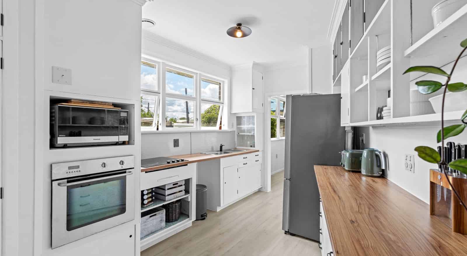 587 Queen Street East, Levin, Horowhenua - For Sale - realestate.co.nz