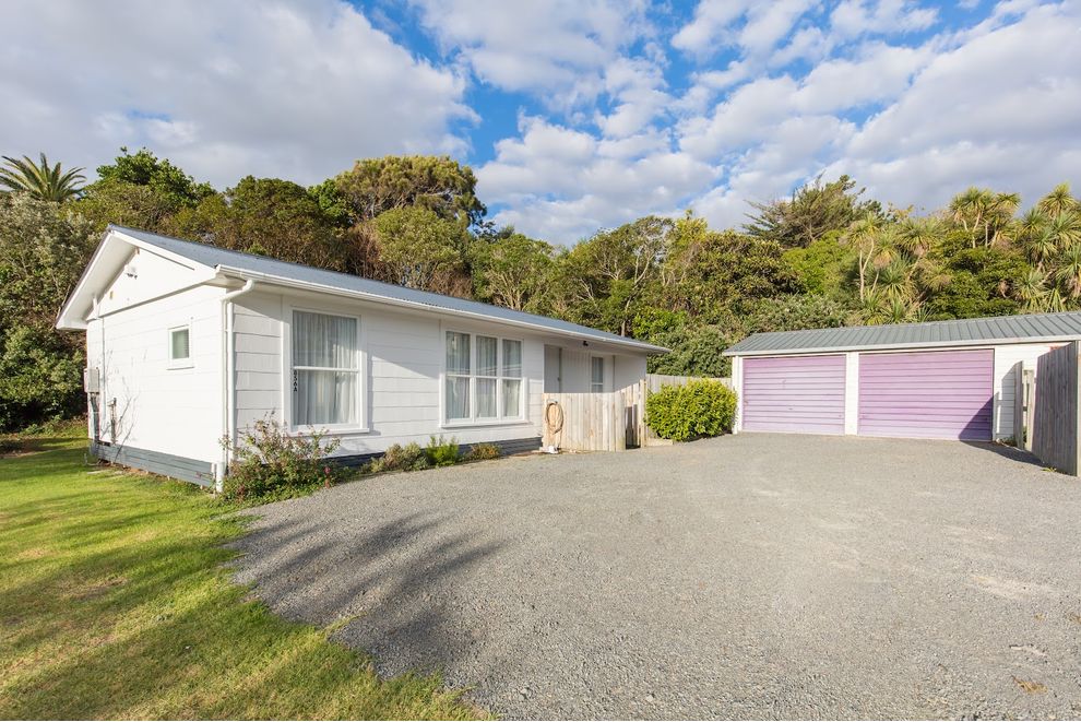 856 Hokio Beach Road, Hokio Beach, Horowhenua - For Sale - realestate.co.nz