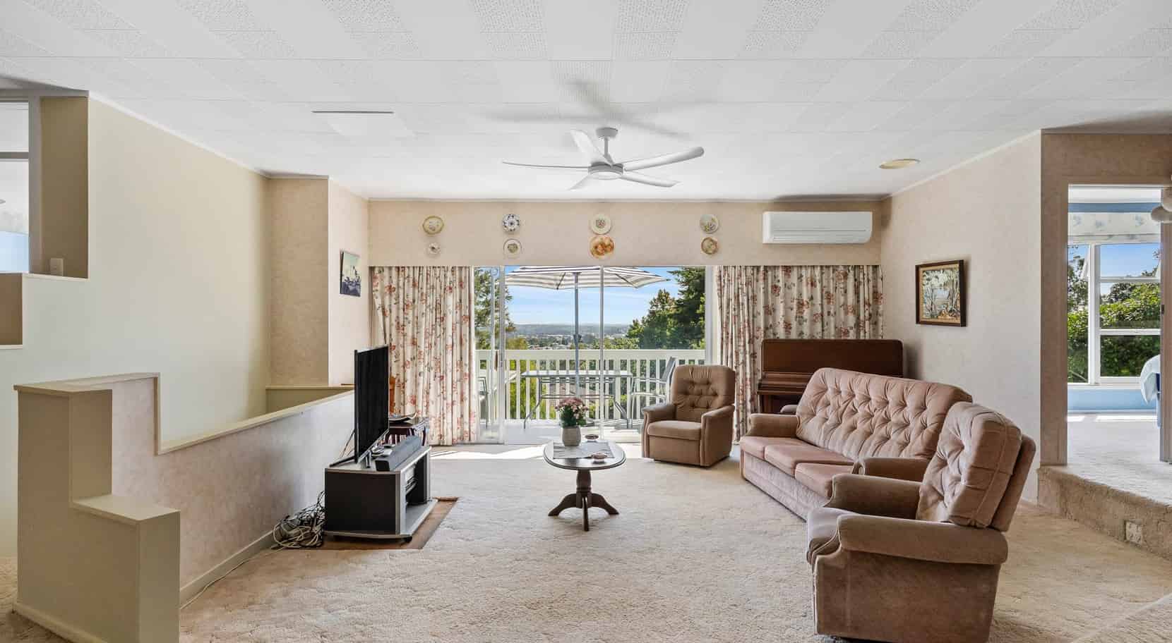 111 Glengarry Road, Glen Eden, Waitakere City - For Sale - realestate.co.nz