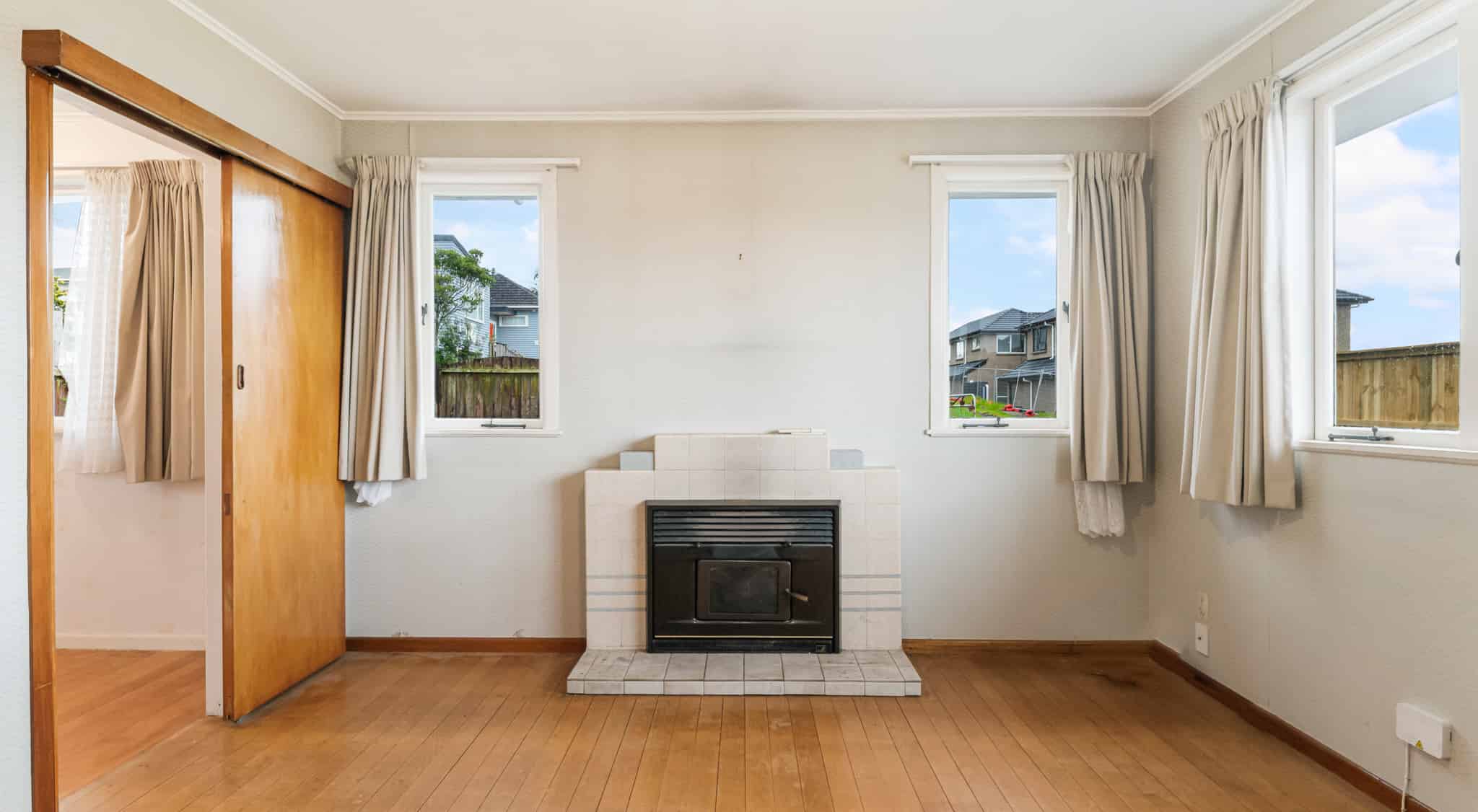 11 Reiman Street, New Lynn, Waitakere City - For Sale - realestate.co.nz