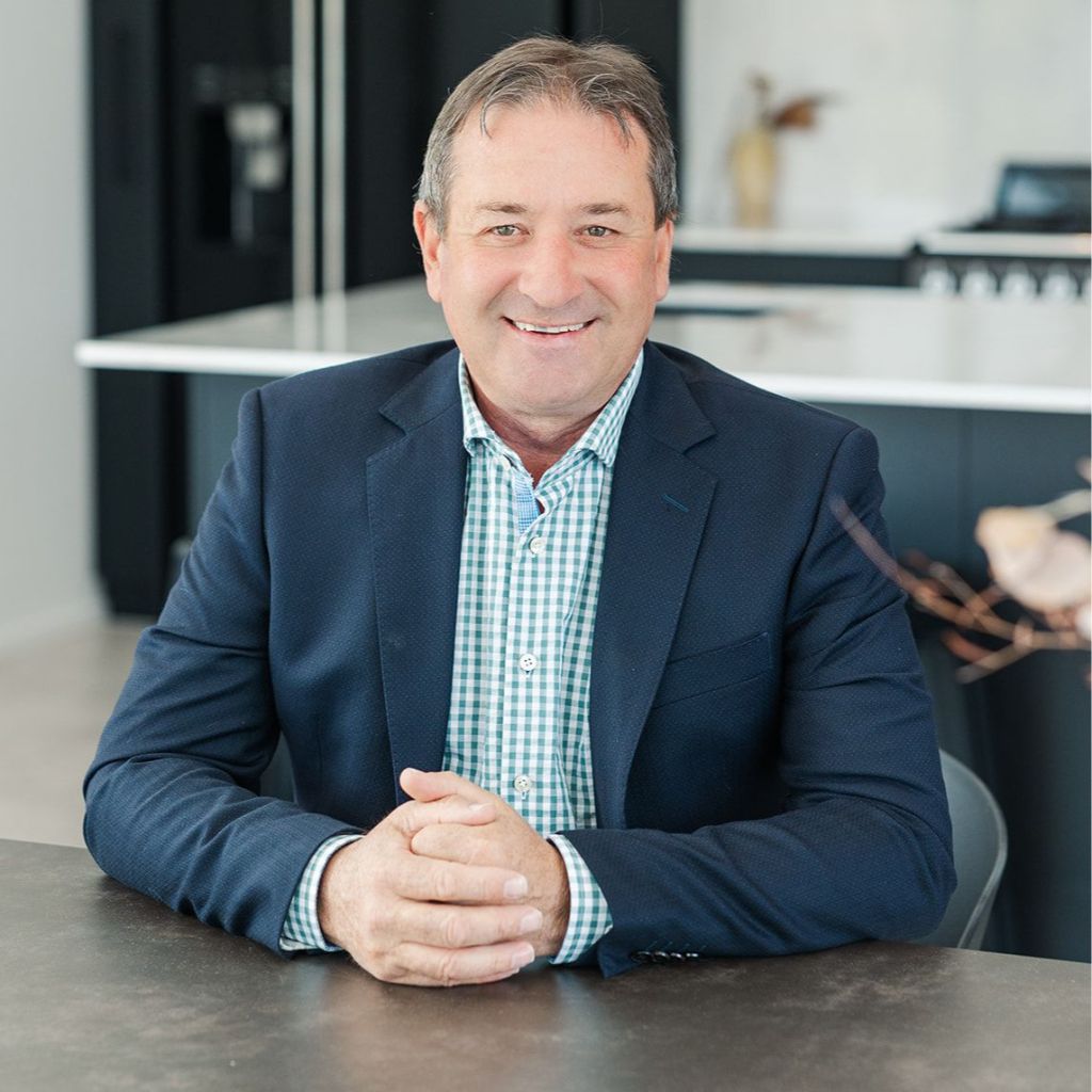 McRae & Knowler (Powered by Ownly, Licensed REAA 2008) - realestate.co.nz